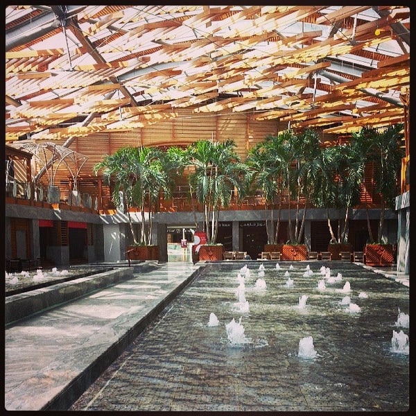 Photos at Burjuman Business Tower - 3 tips from 1042 visitors