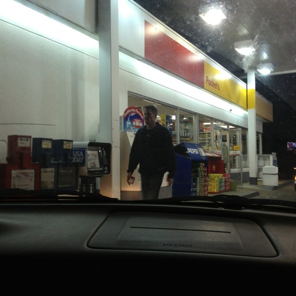 Shell - Fuel Station in Paris