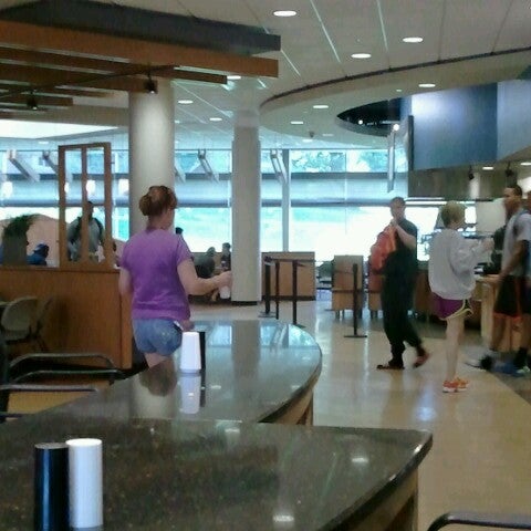 Hope Commons Dining Hall - 528 Butterfield Rd