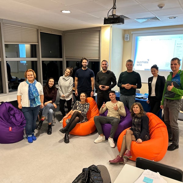 Elieff Center for Education and Culture - Студентски град - ул ...