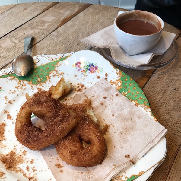 The Chocolate Tree (Now Closed) - Café in Edinburgh