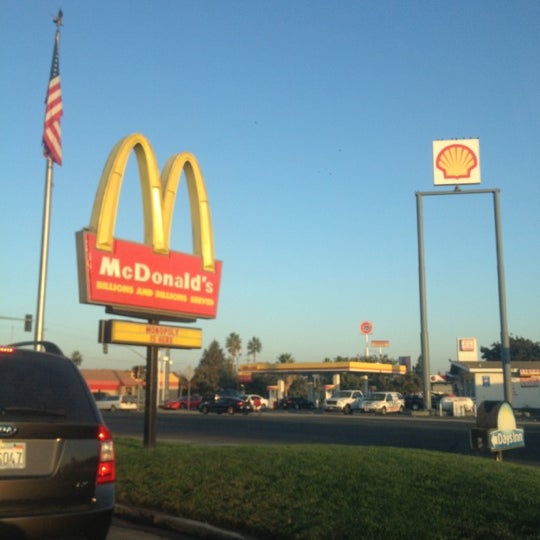 McDonald's - Fast Food Restaurant in Fresno