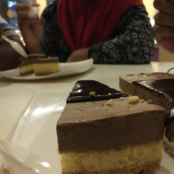 Seera Bakery - Fast Food Restaurant