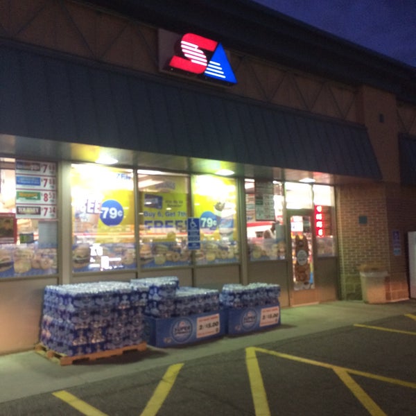 SuperAmerica - Fuel Station in Woodbury