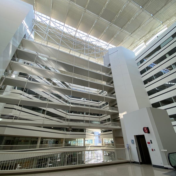 Capital Square - Downtown Des Moines - 400 Locust Street