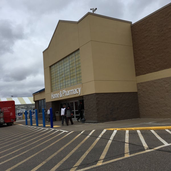 Walmart Supercenter - Big Box Store