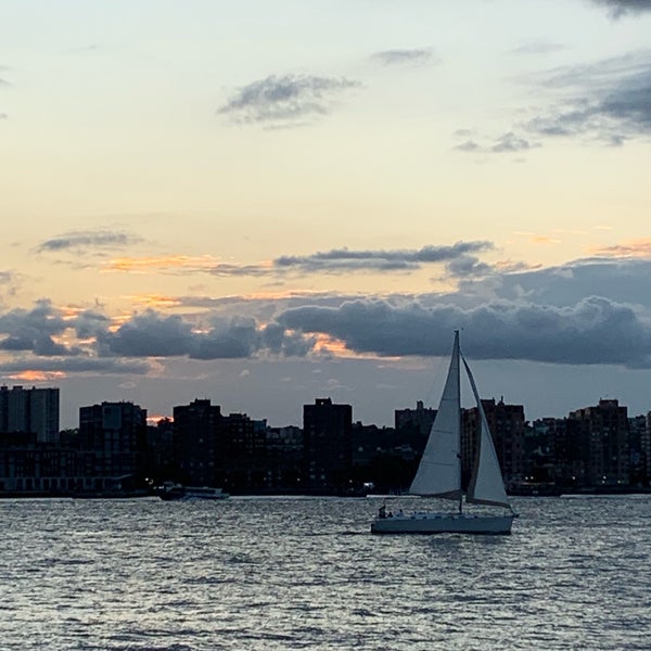 Photos at Pier 62 - Hudson River Park - Chelsea - West Side Hwy