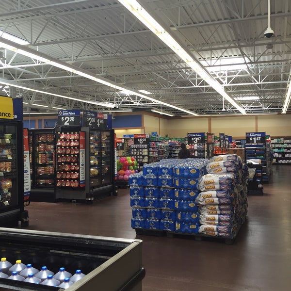 Walmart Neighborhood Market - 11101 N Rockwell Ave