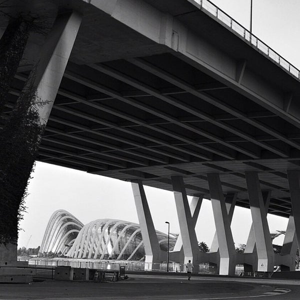 Benjamin Sheares Bridge