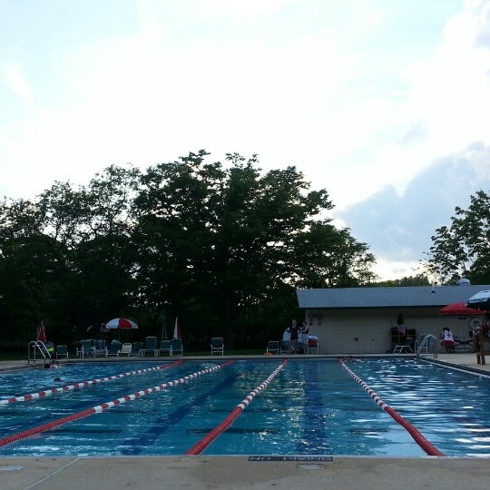 Ocean Township Pool and Tennis - Swimming Pool in Oakhurst