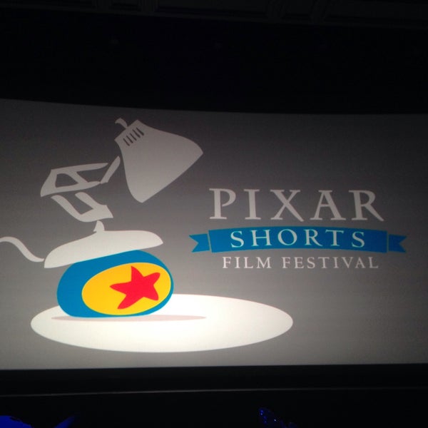 Sunset Showcase Theater - The Anaheim Resort - 2 tips