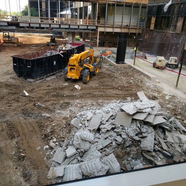 One Allen Center - 500 Dallas St