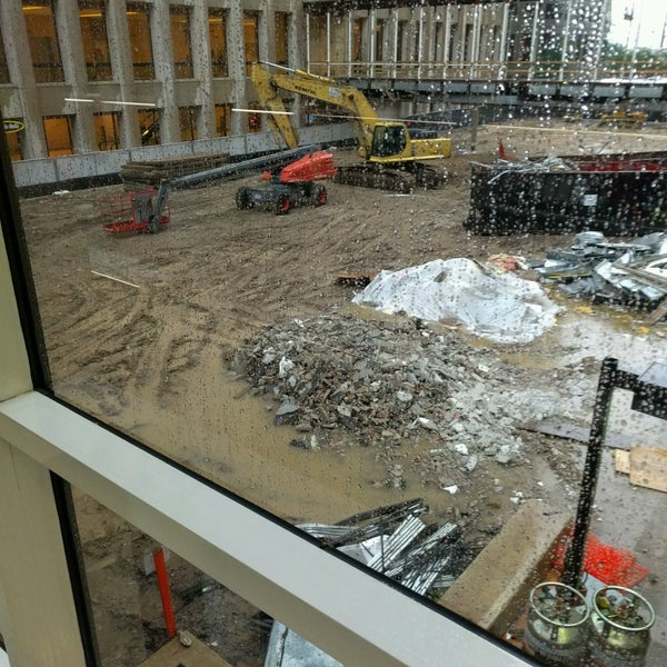 Photos at One Allen Center - 500 Dallas St