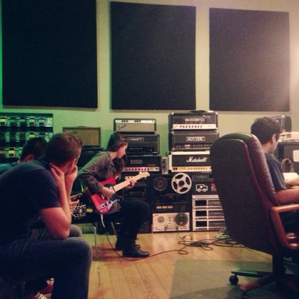 Nada Recording Studio - Recording Studio