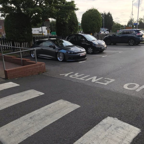 McDonald's - Fast Food Restaurant in Luton