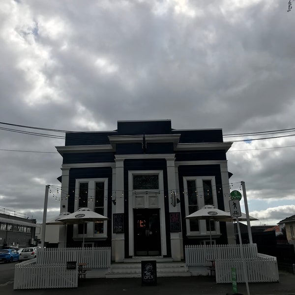 The Cook Cafe and Bar - 10 tips from 163 visitors