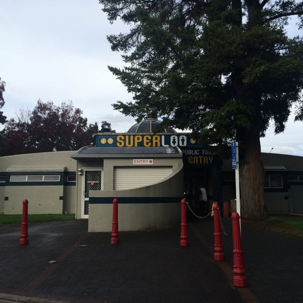 Super Loo - Taupo, Waikato