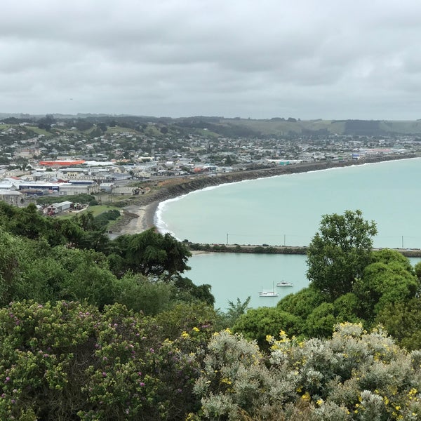Oamaru Lookout Point - Scenic Lookout