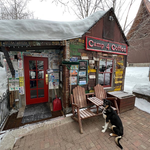 Camp 4 Coffee - Coffee Shop