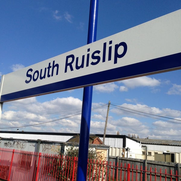 South Ruislip London Underground Station - 2 tips