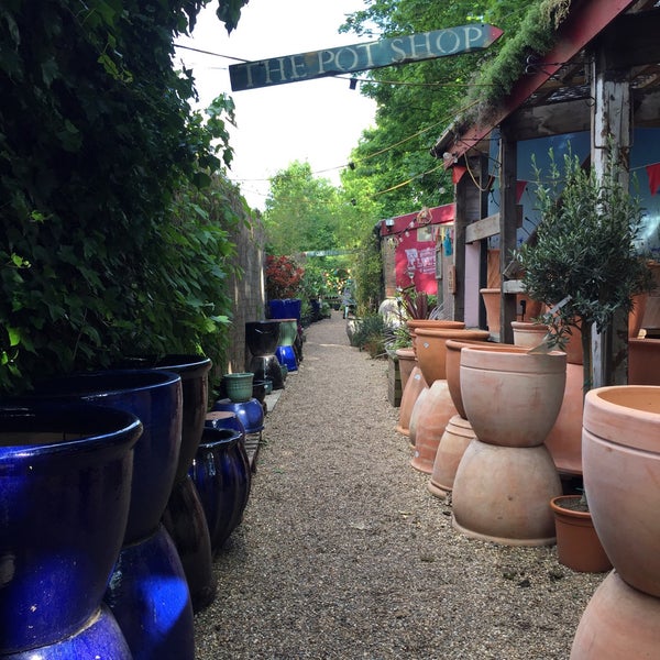 Battersea Flower Station - Garden Center in London