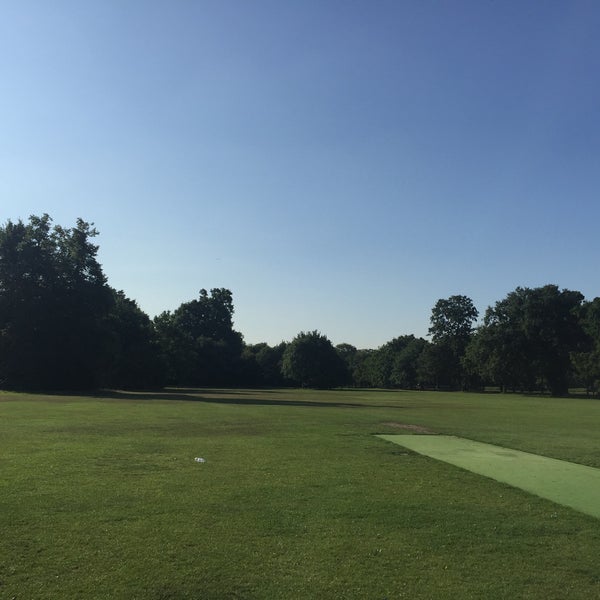Tooting Bec Common - Park in London