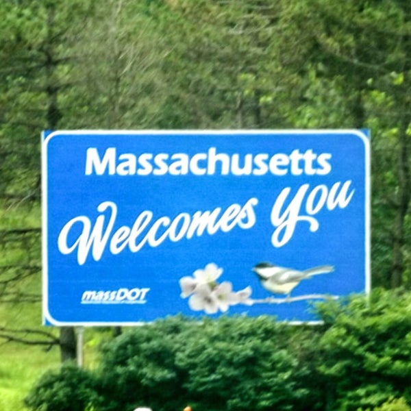 Massachusetts Welcome Sign - 8 tips from 1635 visitors