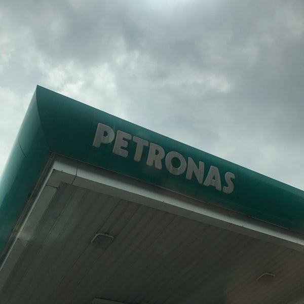PETRONAS Station - 3 tips from 722 visitors