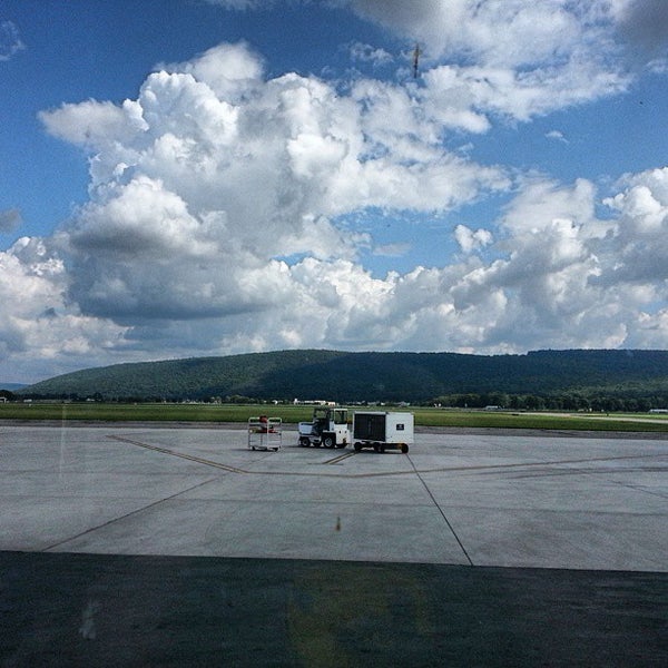 Photos at Elmira / Corning Regional Airport (ELM) - Horseheads, NY