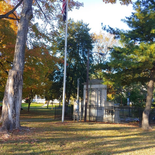 Haddon Heights Park - Park