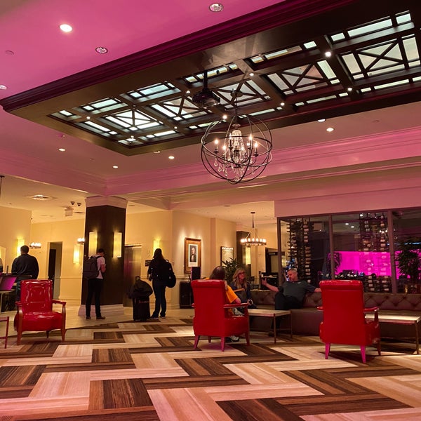 The Sam Houston Hotel, Curio Collection by Hilton - Houston, TX