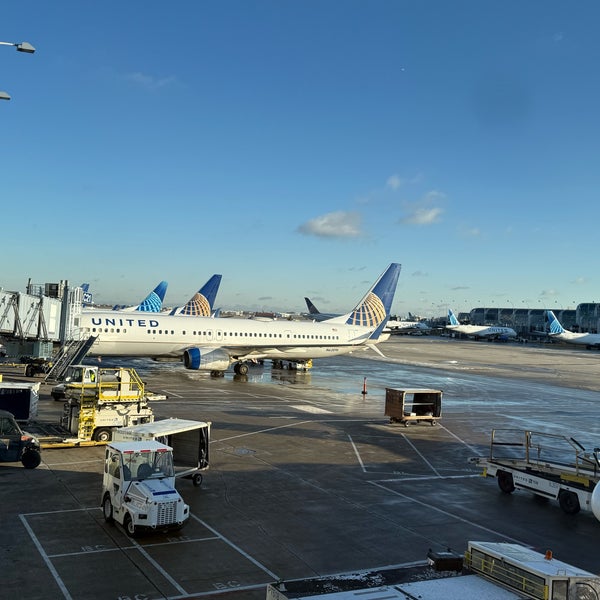 Gate C19 - Chicago, IL
