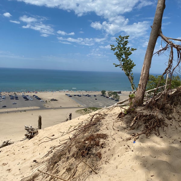 Warren Dunes State Park