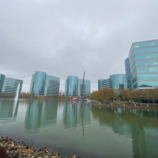 Oracle 500 Building - Office