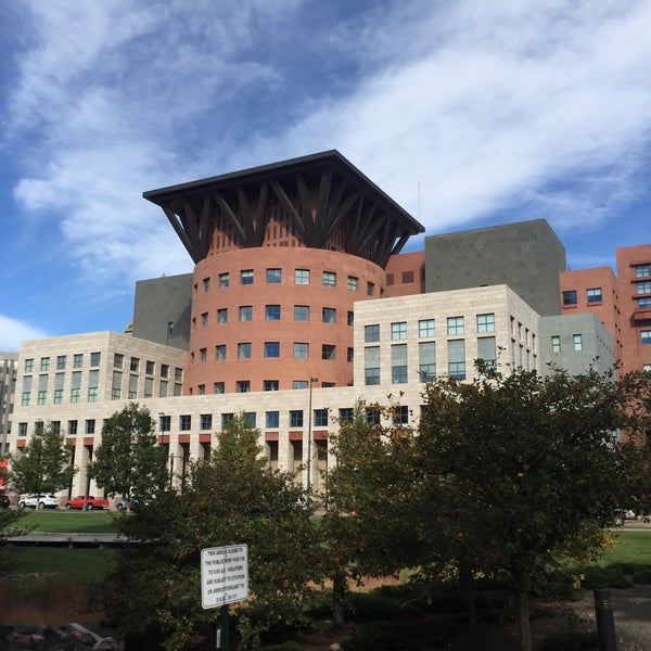Green Valley Ranch Library - Library in Green Valley Ranch