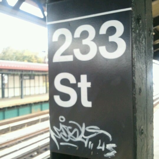 MTA Subway - 233rd St (2/5) - Wakefield - Bronx, NY