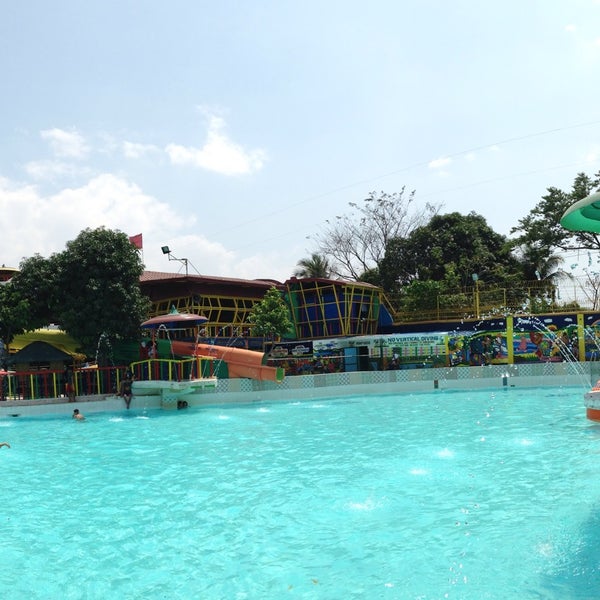 Photos at The North Riverside Resort & Leisure Park - Swimming Pool