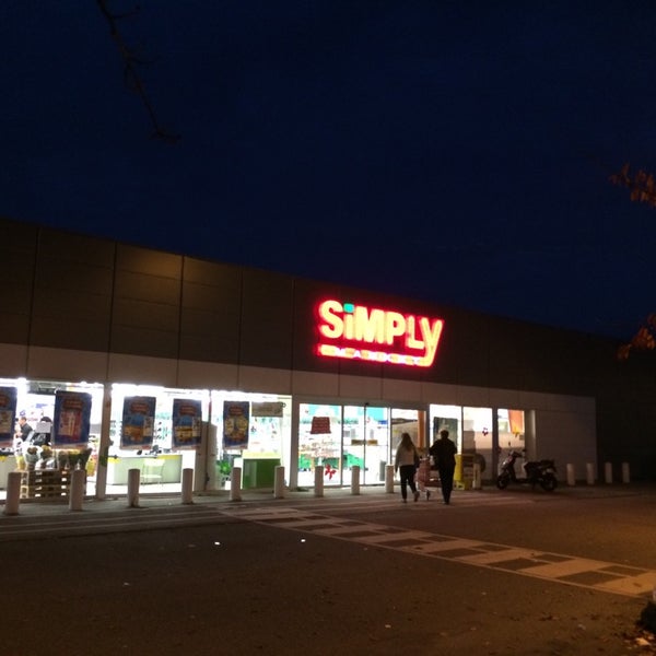 Auchan Supermarché - 1 tip from 16 visitors