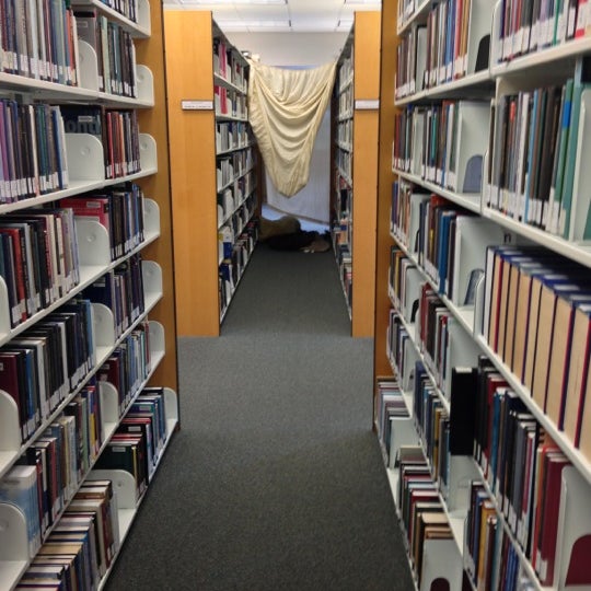 FGCU Library - College Library in Fort Myers