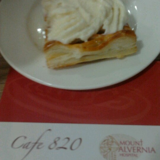 Cafe 820 - Café in Toa Payoh