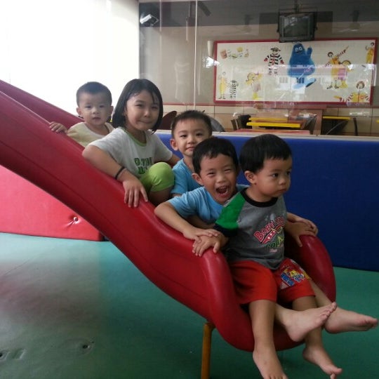 Playground McDonald's - Playground in Seri Kembangan