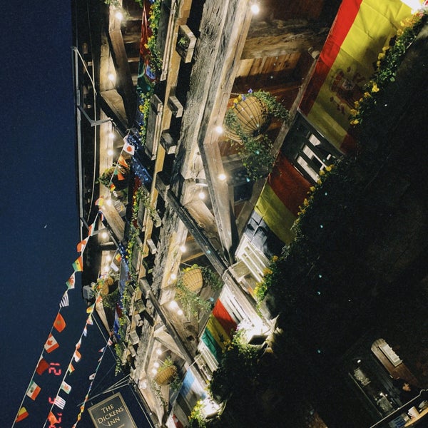 The Dickens Inn - Pub in London