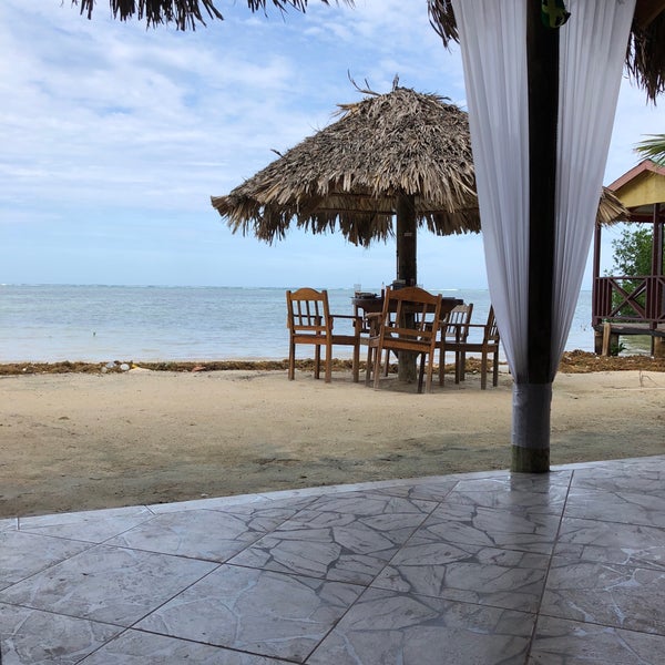 Chill-Out Hut Beach Bar & Grill - 15 tips from 270 visitors