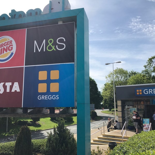 Scotch Corner Motorway Services (Moto) - 15 tips from 2042 visitors