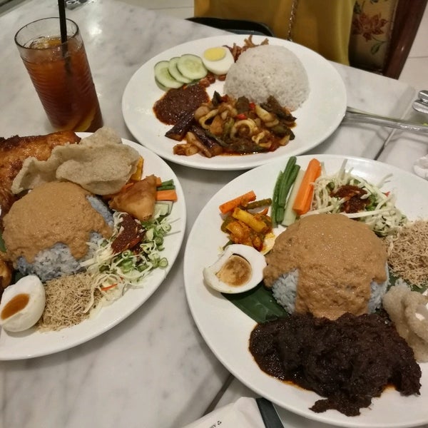 Kakatoo Cafe - ioi city mall