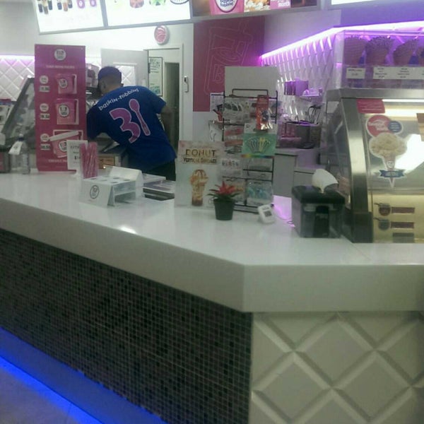 Baskin-Robbins - 9 tips from 290 visitors