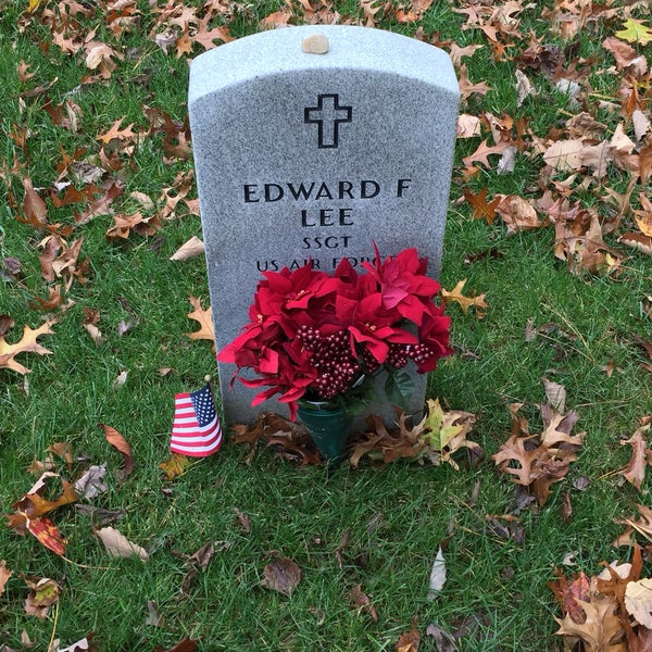 Photos at Quantico National Cemetery - Cemetery in Triangle