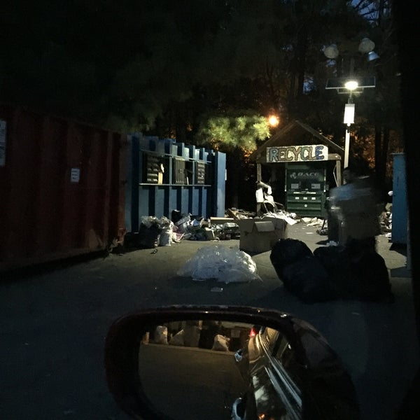 Sandy Springs Recycling Center - 6 tips from 216 visitors