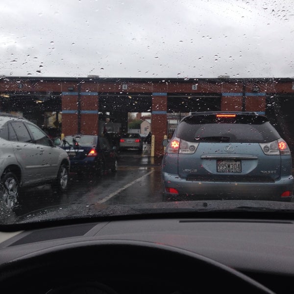 Photos at Vehicle Emissions Inspection Program (VEIP) Station - Derwood, MD