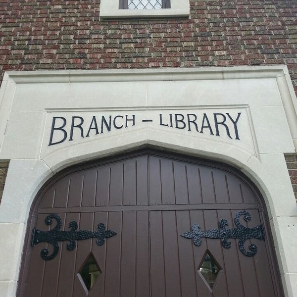 Uptown Library - Library in Uptown